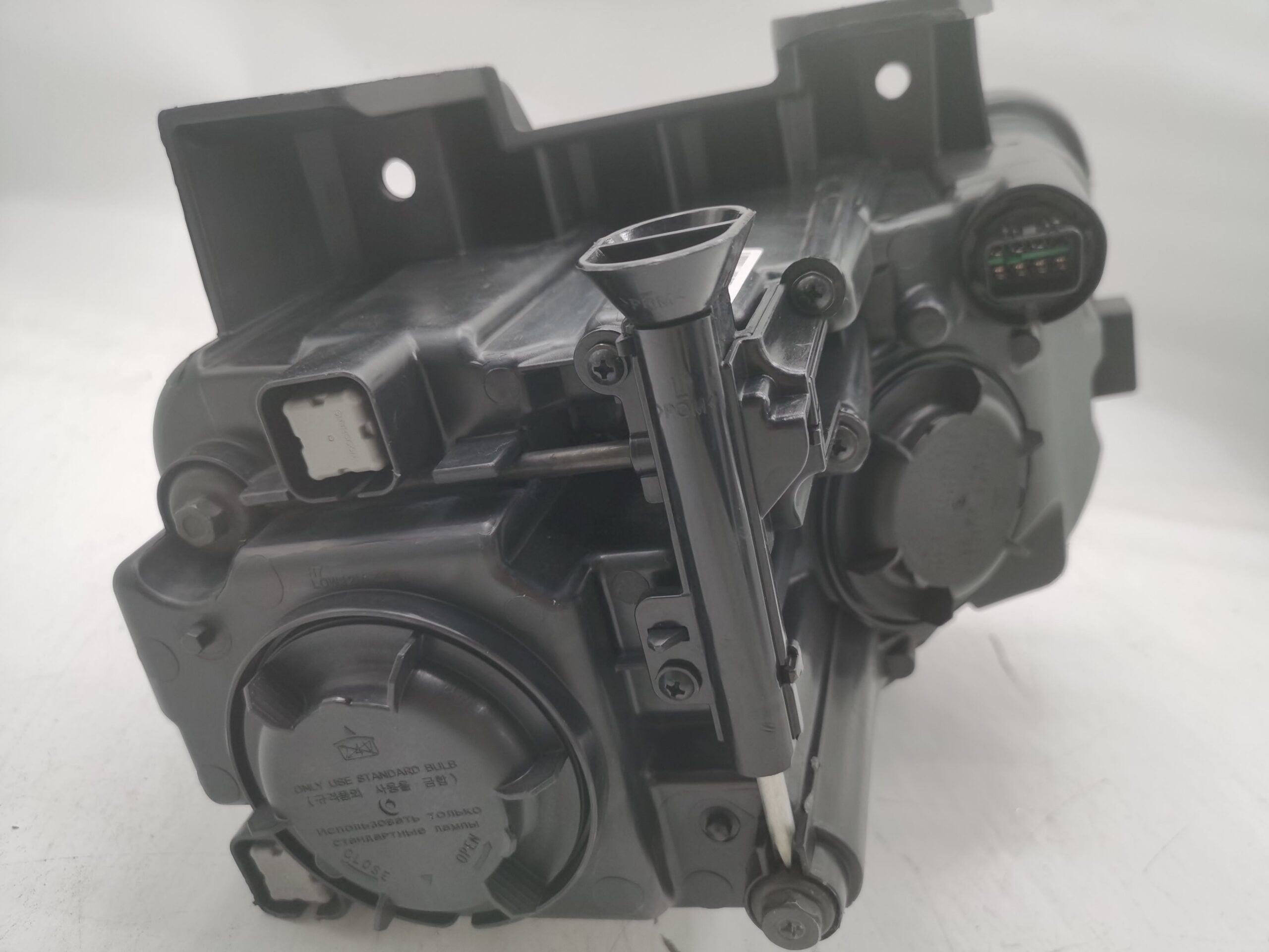 Hyundai KONA 2017-2020 HALOGEN L.H.S HEADLIGHT ASSEMBLY - Australia ...