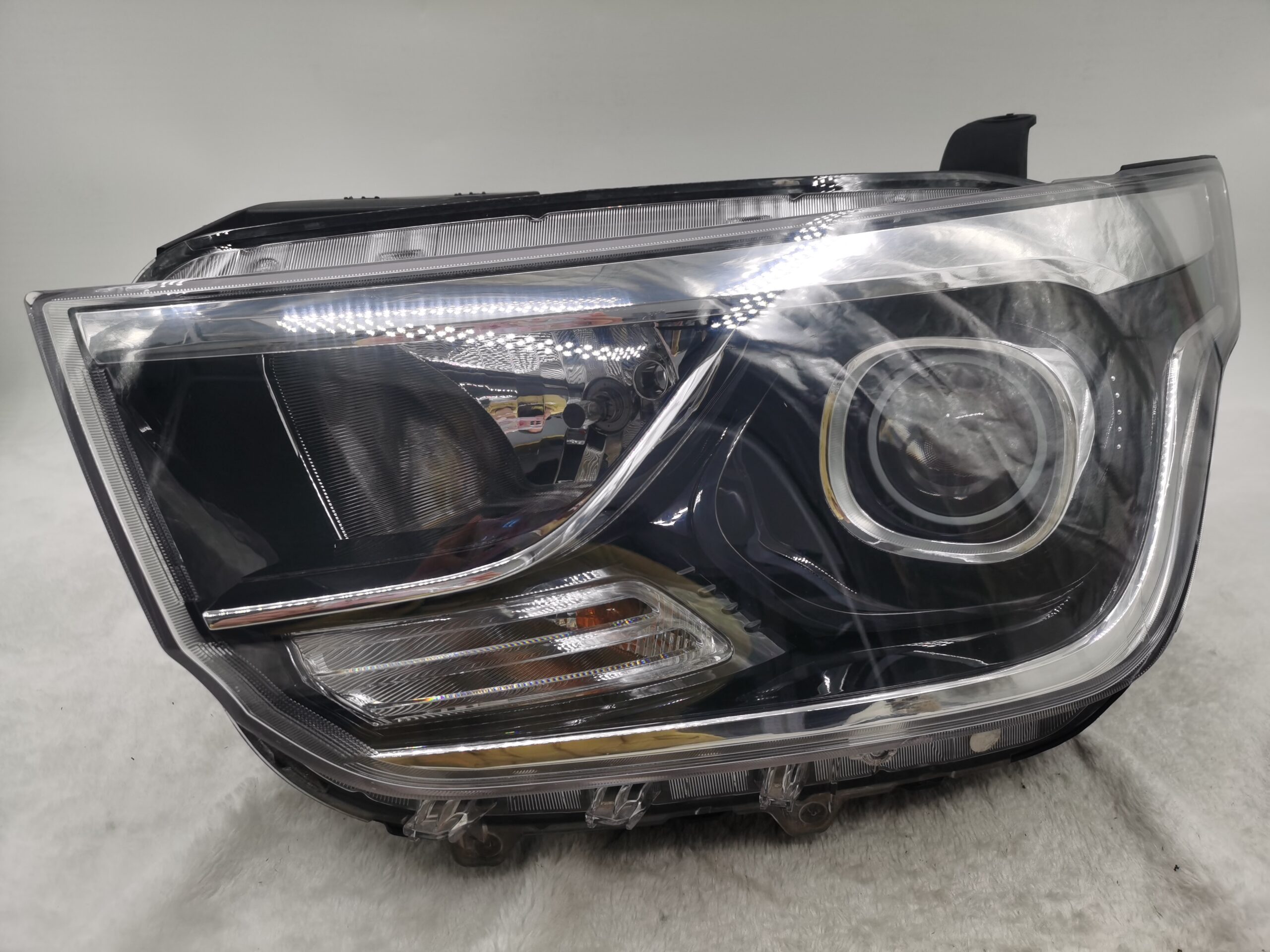 HYUNDAI IMAX ILOAD TQ4 2018-2023 LENS HALOGEN L.H.S HEADLIGHT ASSEMBLY ...