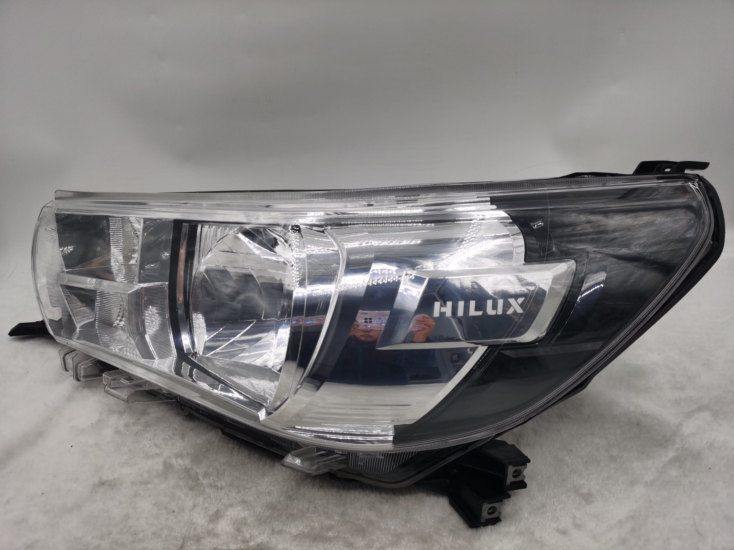 TOYOTA HILUX REVO 2015-2019 HALOGEN L.H.S HEADLIGHT ASSEMBLY ...