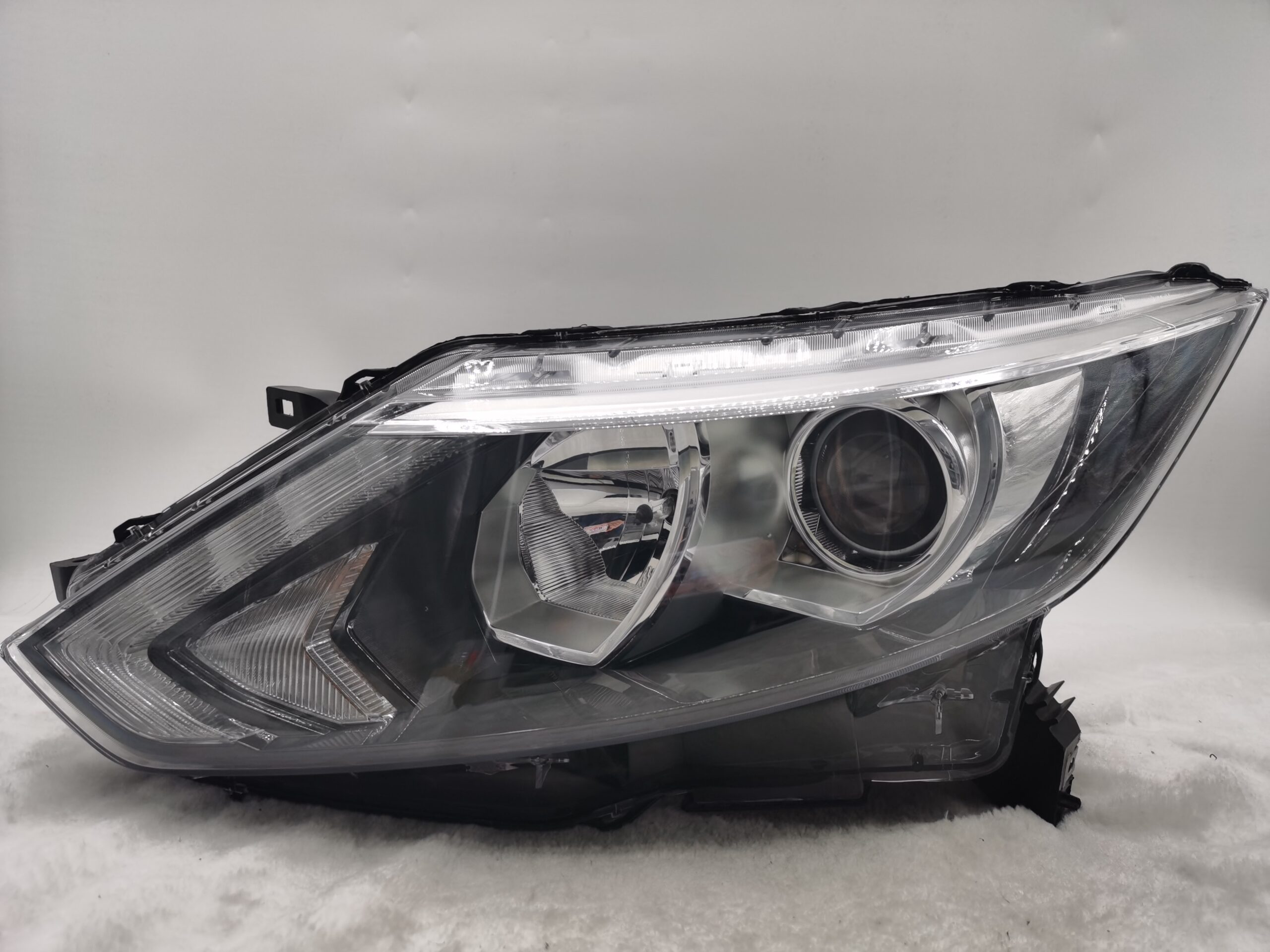 NISSAN QASHQAI Headlights | Reconditioned/Refurbished Headlights for ...