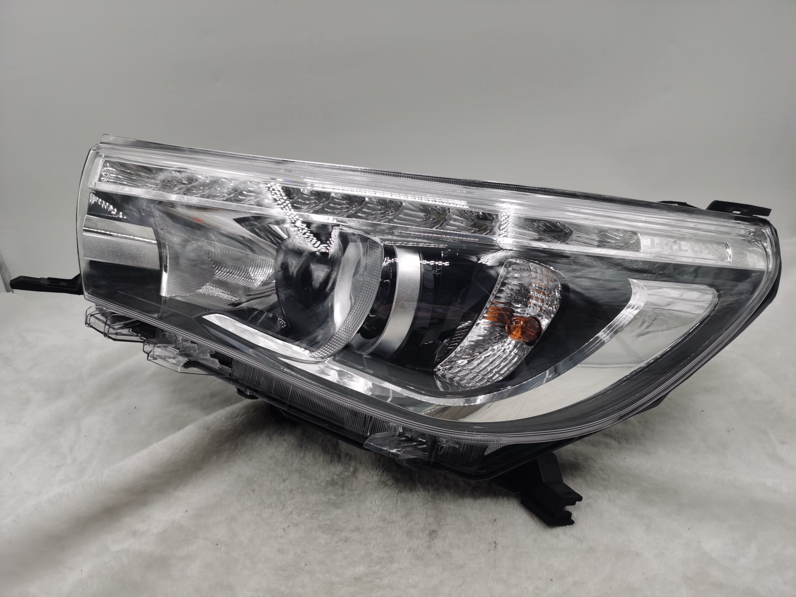 TOYOTA HILUX REVO 2015-2019 LED L.H.S HEADLIGHT ASSEMBLY - Australia ...