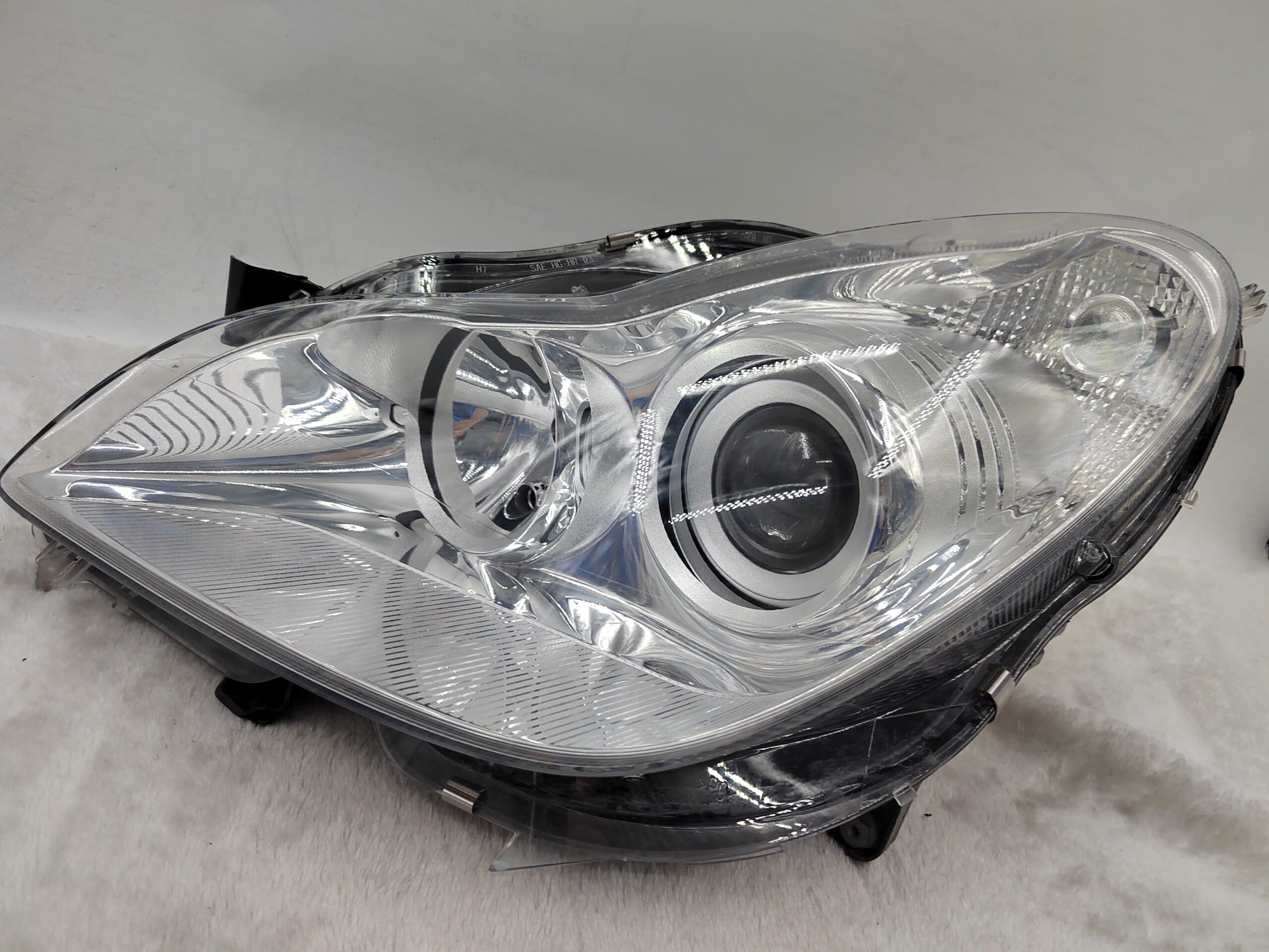 MERCEDES-BENZ CLS-CLASS Headlights | Reconditioned/Refurbished Headlights for MERCEDES-BENZ CLS ...