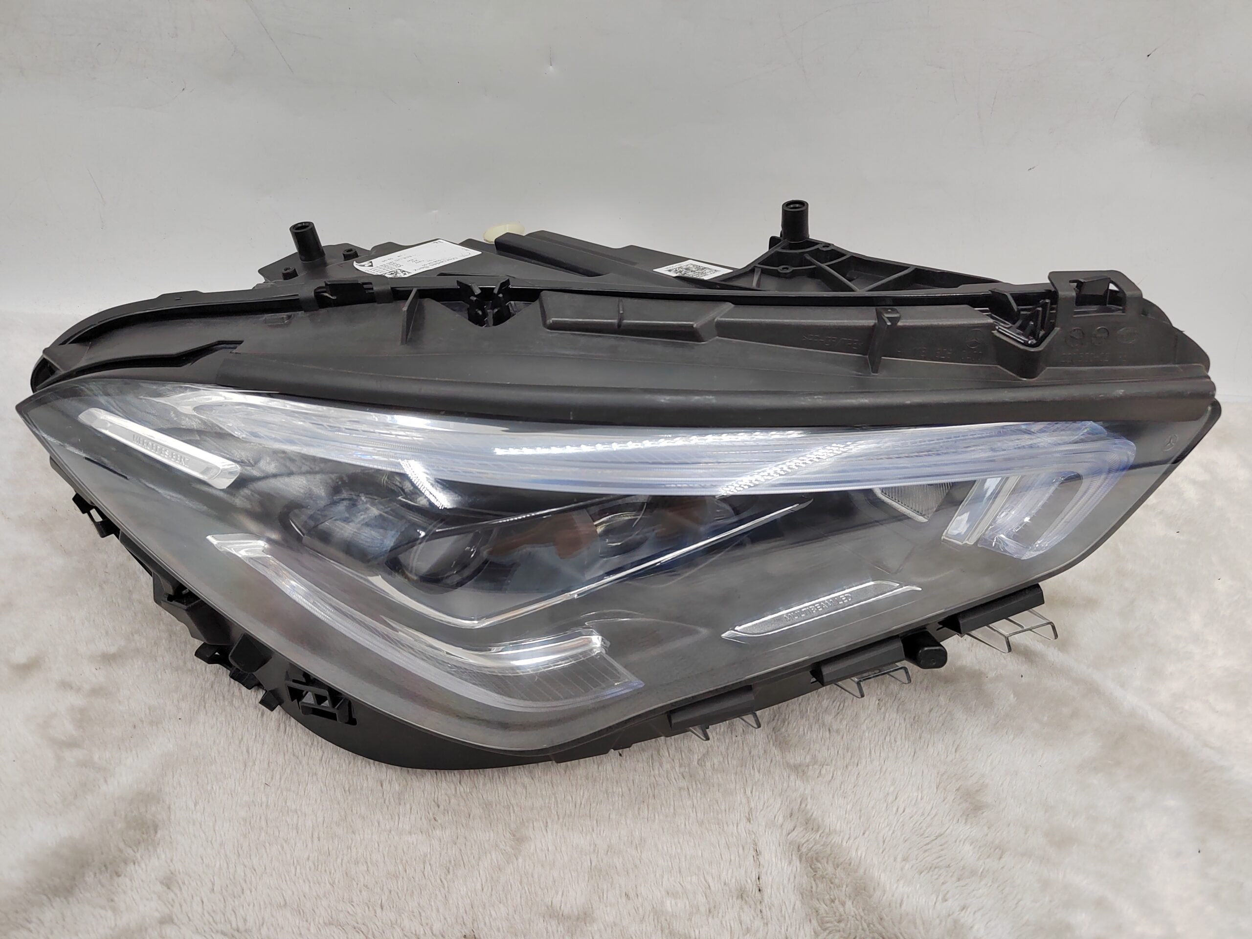 MERCEDES-BENZ CLA-CLASS W118 2020-2023 LED R.H.S HEADLIGHT ASSEMBLY ...