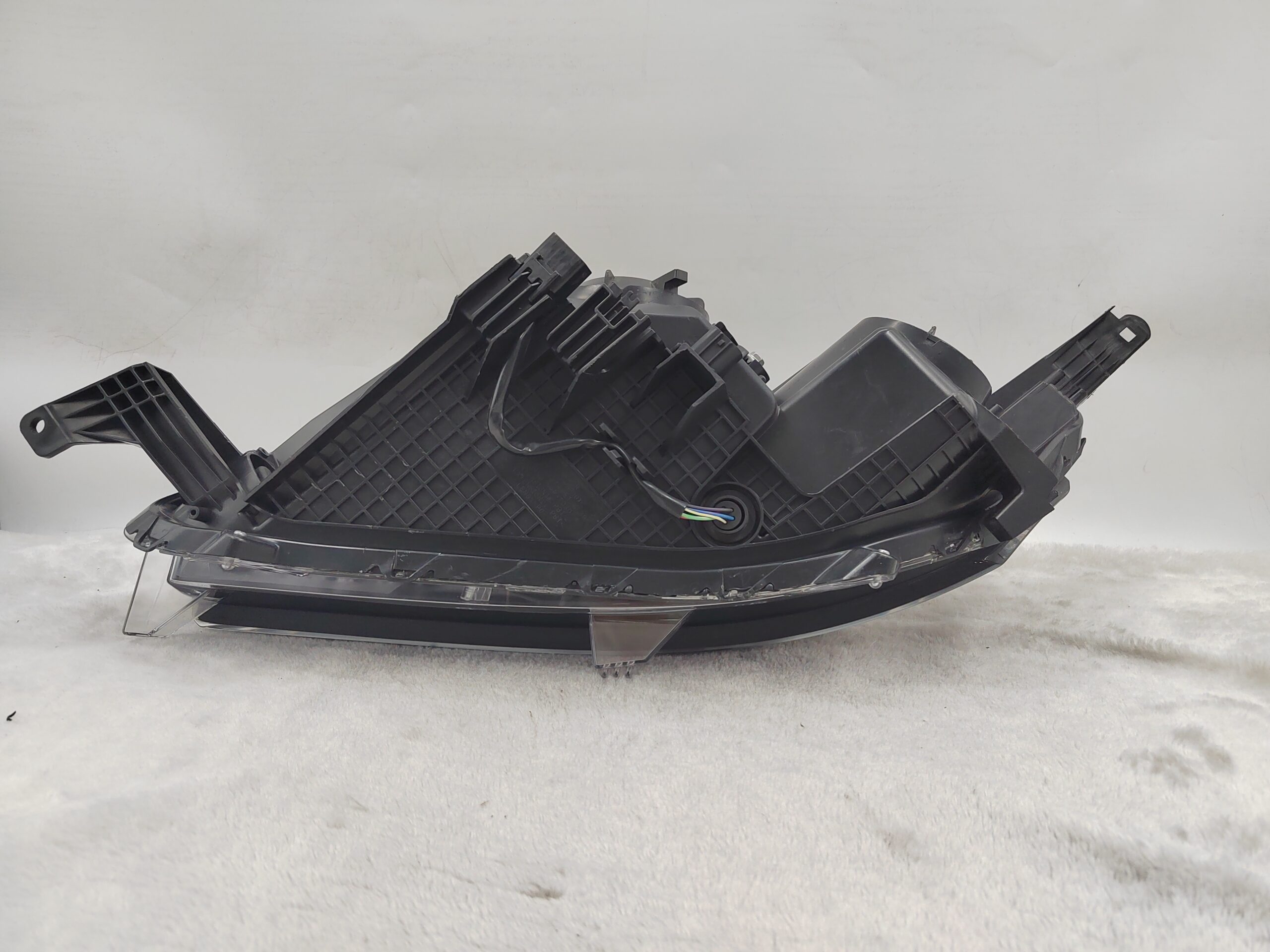 MITSUBISHI TRITON L200 2019-2023 HALOGEN R.H.S HEADLIGHT ASSEMBLY ...