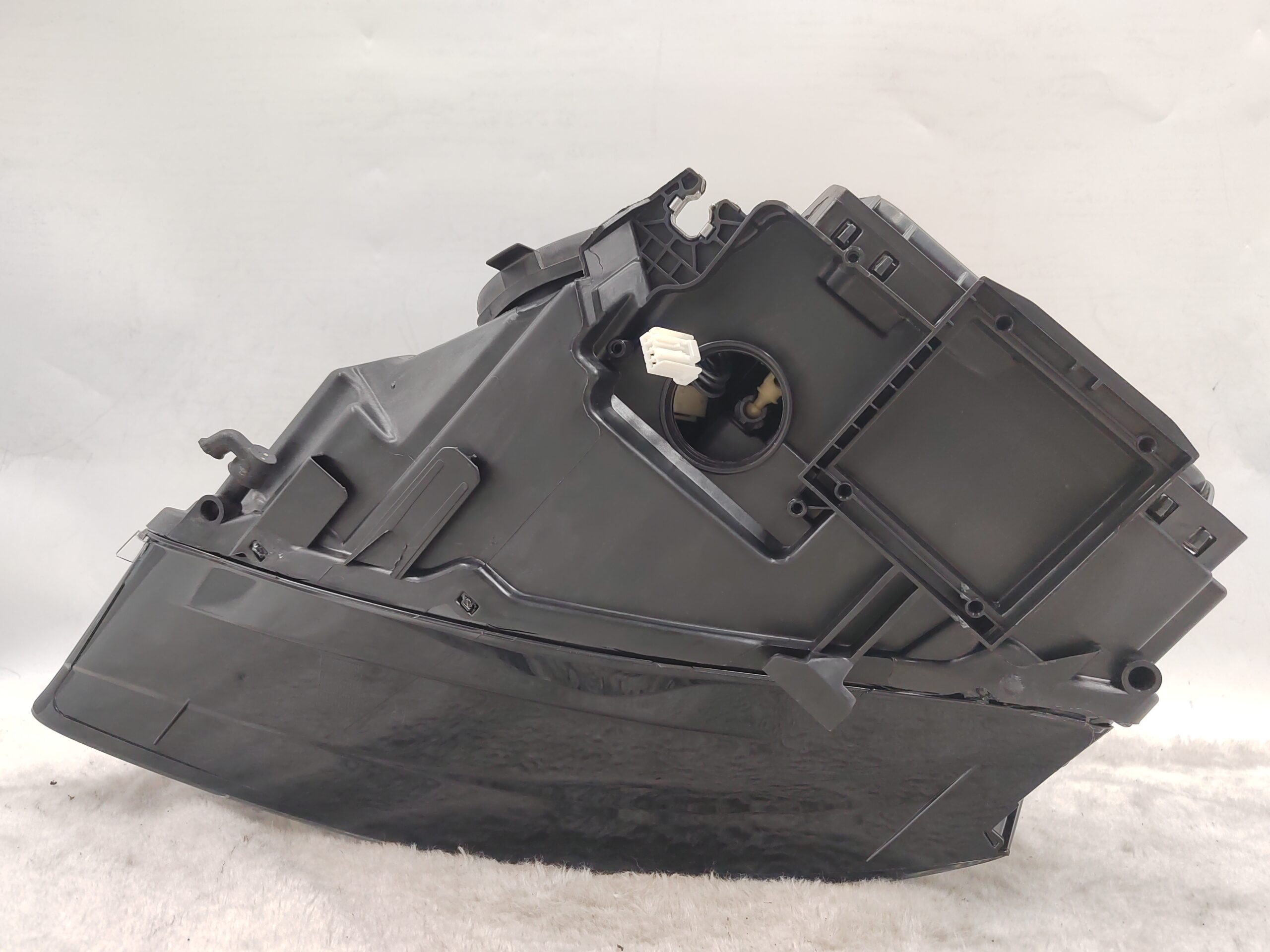 AUDI A5/S5 B8 2007-2011 XENON R.H.S HEADLIGHT ASSEMBLY - Australia ...