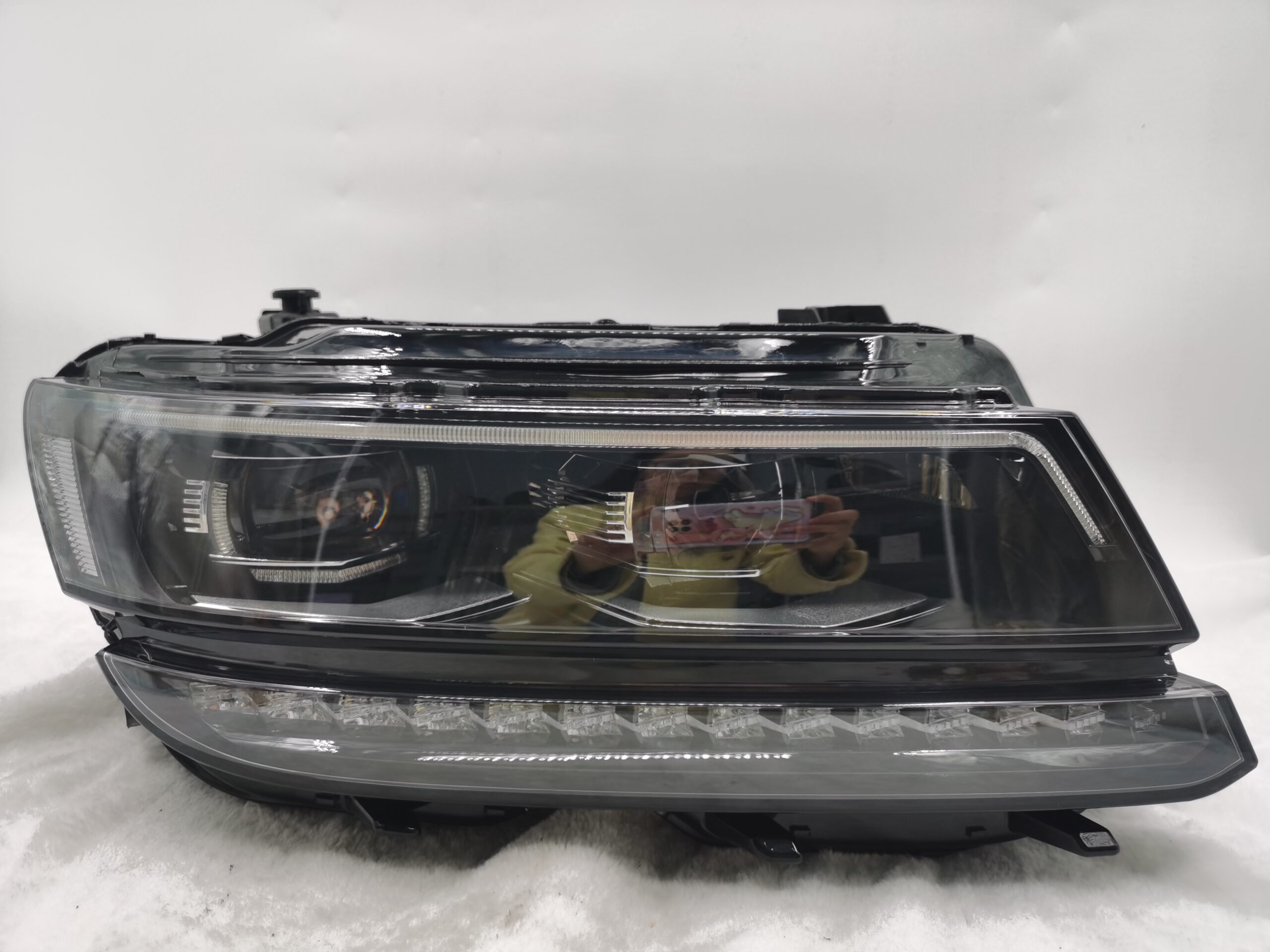 VOLKSWAGEN TIGUAN 2017-2020 LED R.H.S HEADLIGHT ASSEMBLY - Australia ...