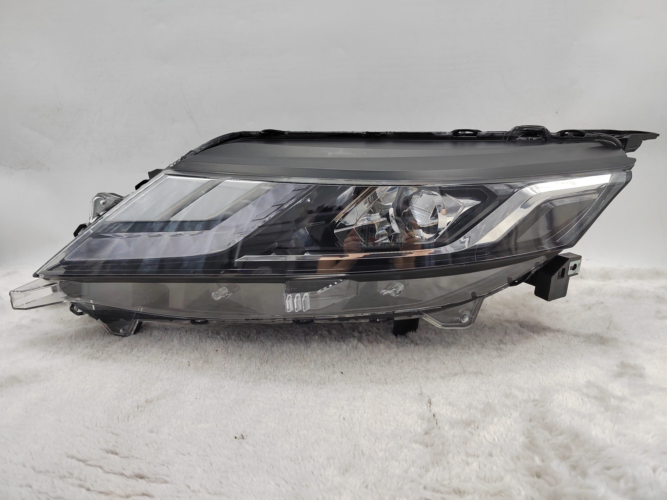 MITSUBISHI TRITON L200 2019-2023 LED L.H.S HEADLIGHT ASSEMBLY ...