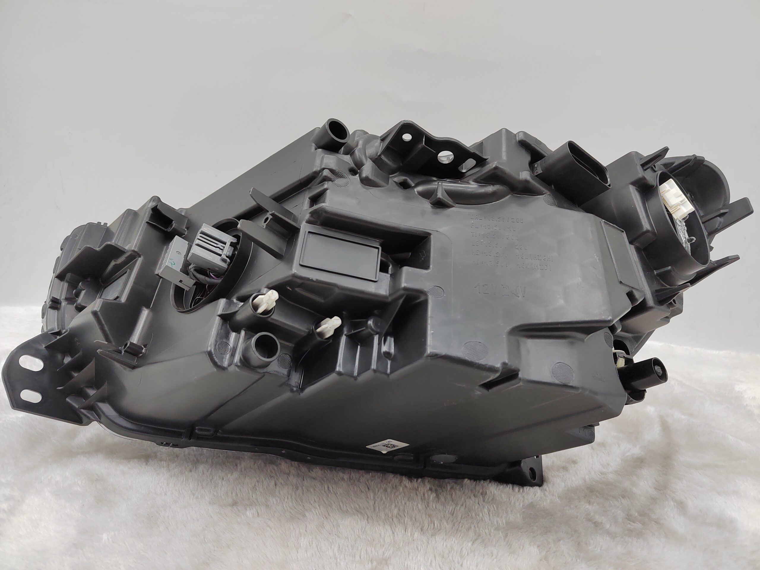VOLVO XC40 2017-2022 LED R.H.S HEADLIGHT ASSEMBLY - Australia Headlight ...