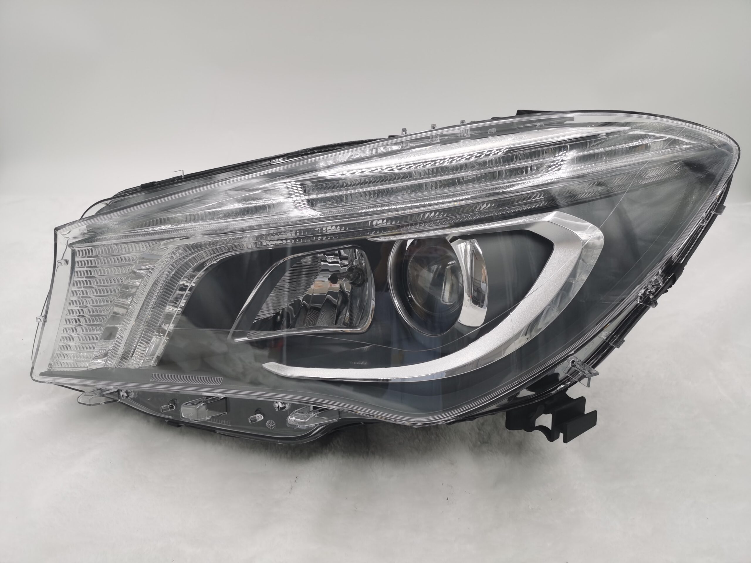 MERCEDES-BENZ CLA-CLASS W117 CLA250 2012-2015 XENON L.H.S HEADLIGHT ...