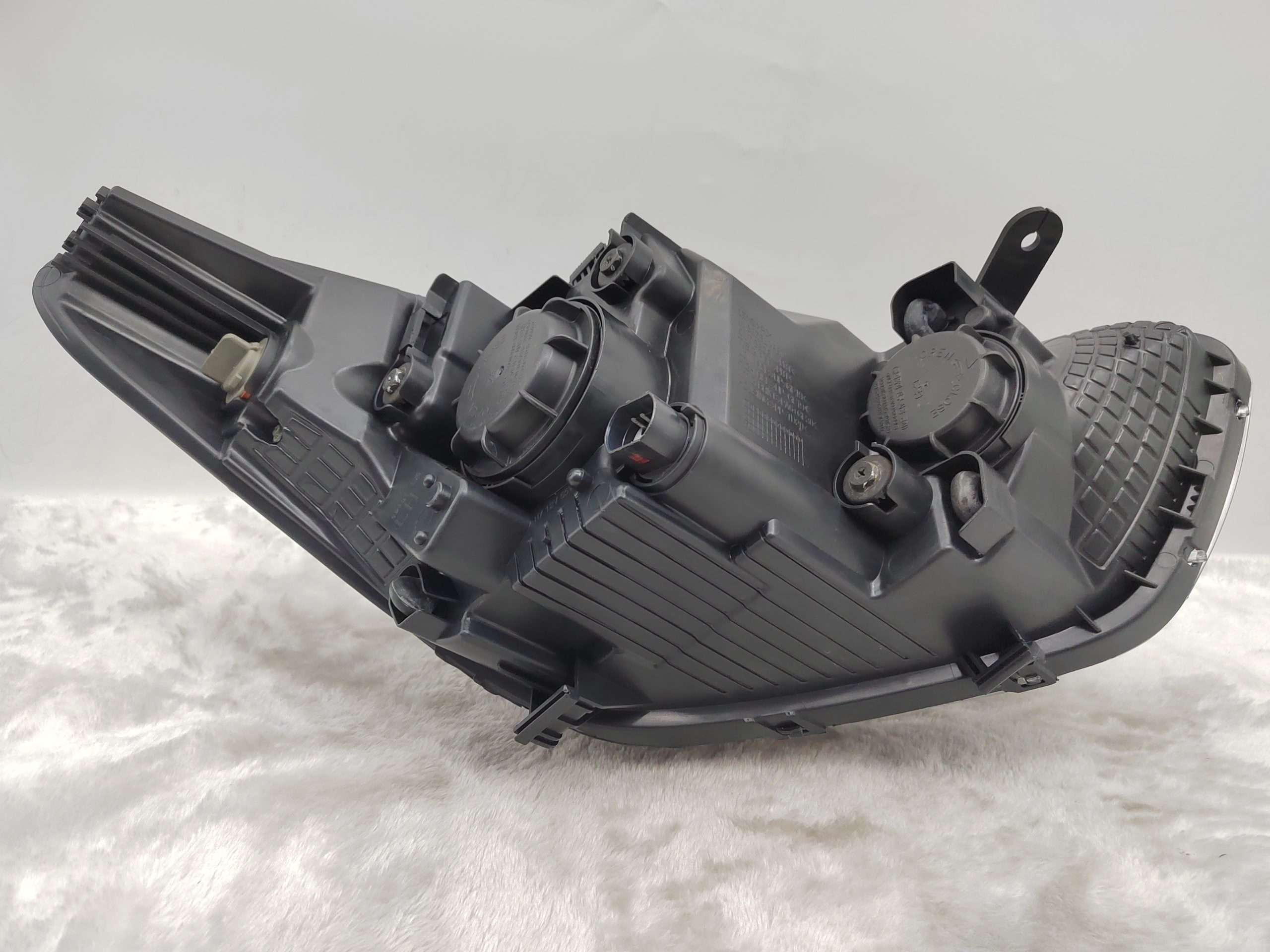 HYUNDAI I20 2012-2014 HALOGEN L.H.S HEADLIGHT ASSEMBLY - Australia ...