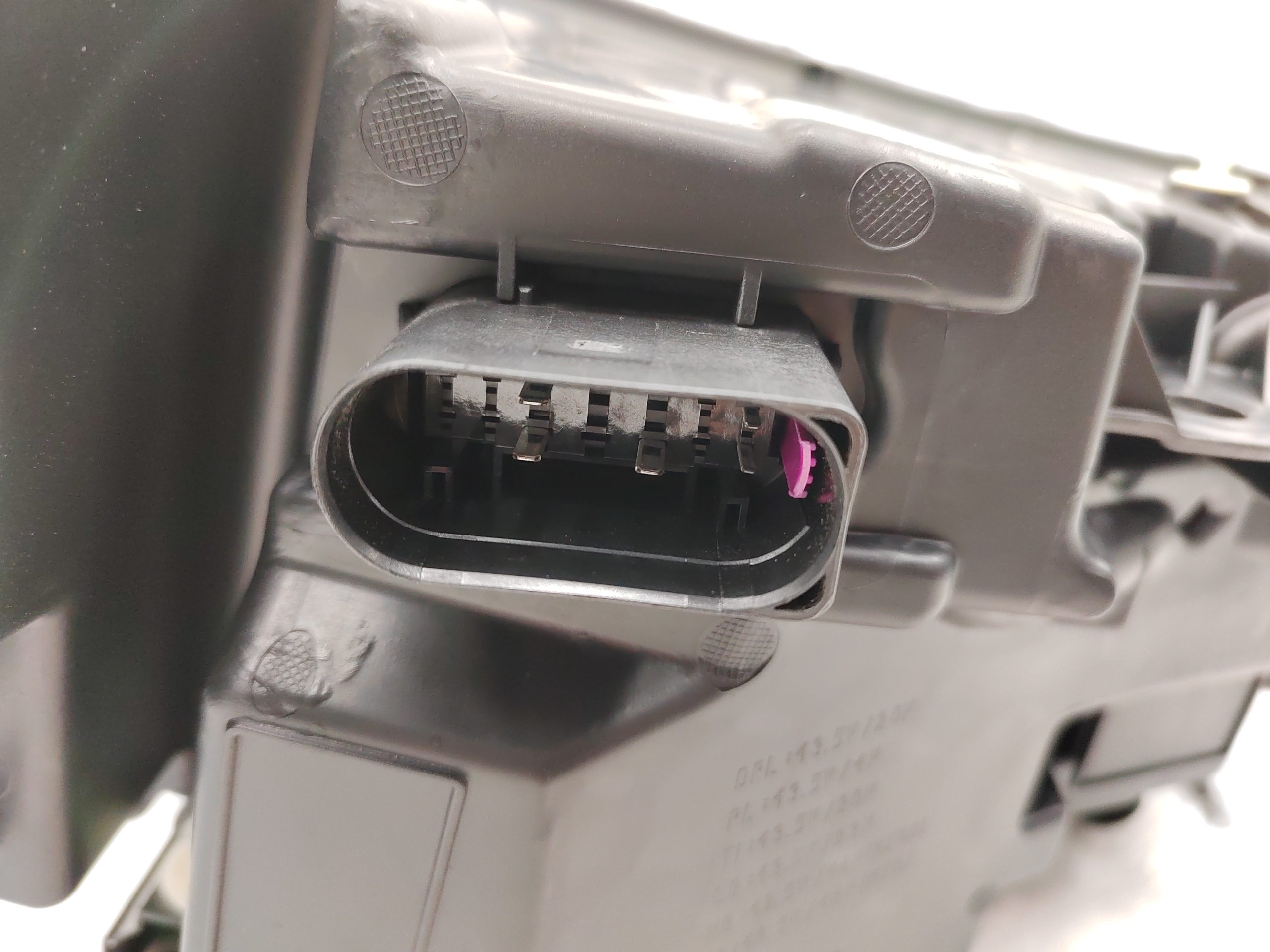 VOLVO XC40 2017-2022 LED L.H.S HEADLIGHT ASSEMBLY - Australia Headlight ...