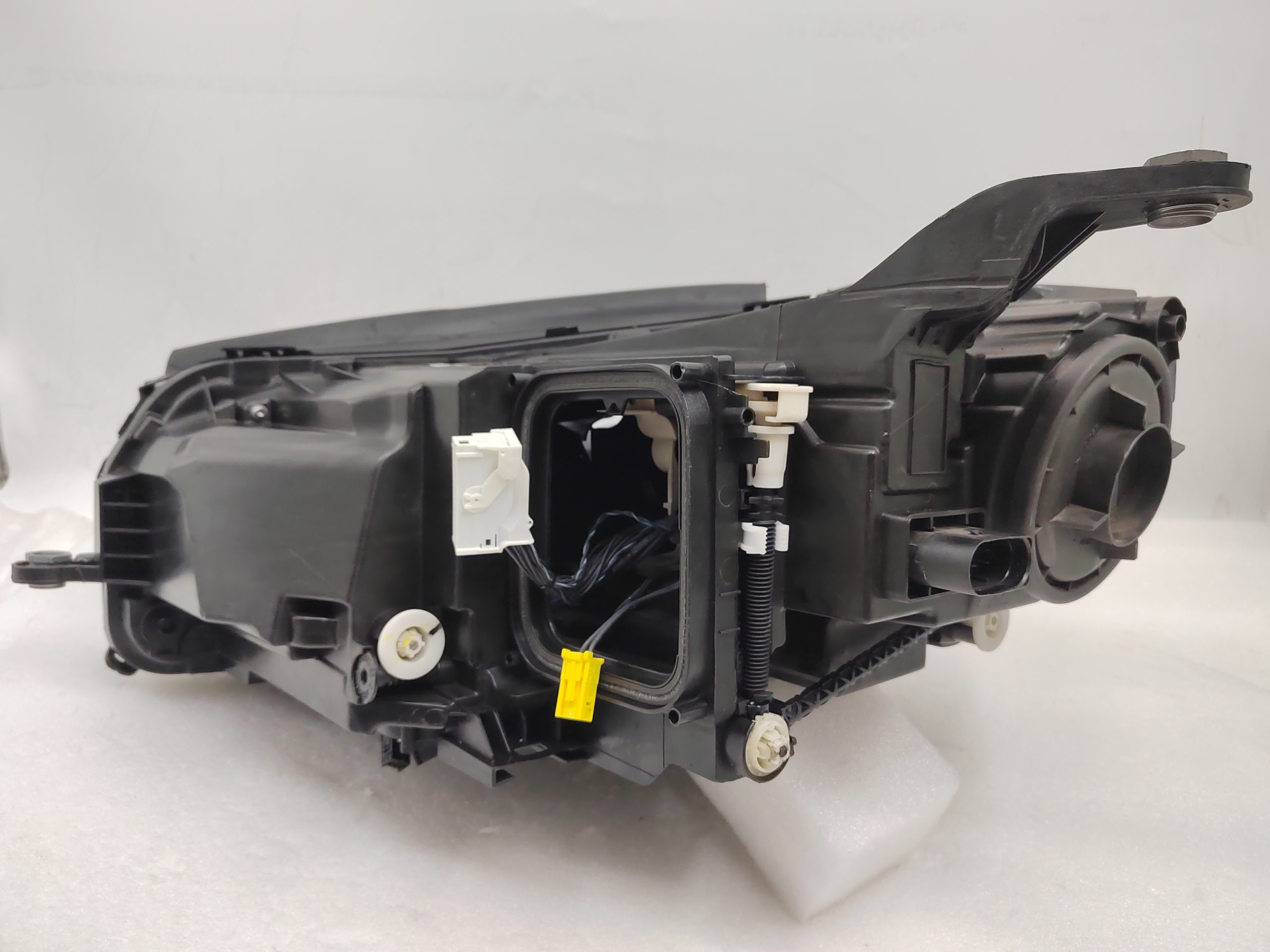 MERCEDES-BENZ GLE-CLASS W167 2019-2023 LED R.H.S HEADLIGHT ASSEMBLY ...