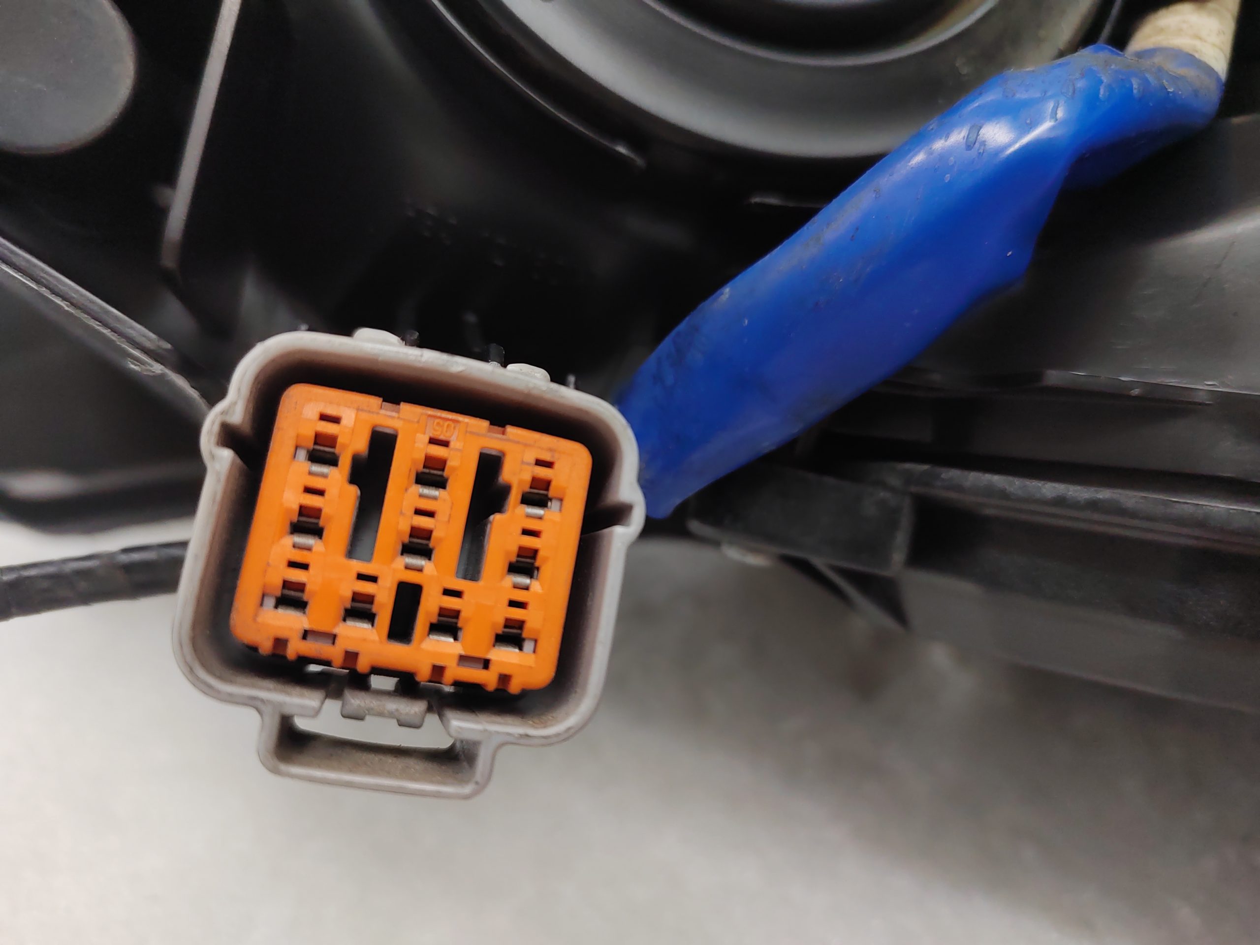 SUBARU OUTBACK 2010-2012 XENON R.H.S HEADLIGHT ASSEMBLY - Australia ...