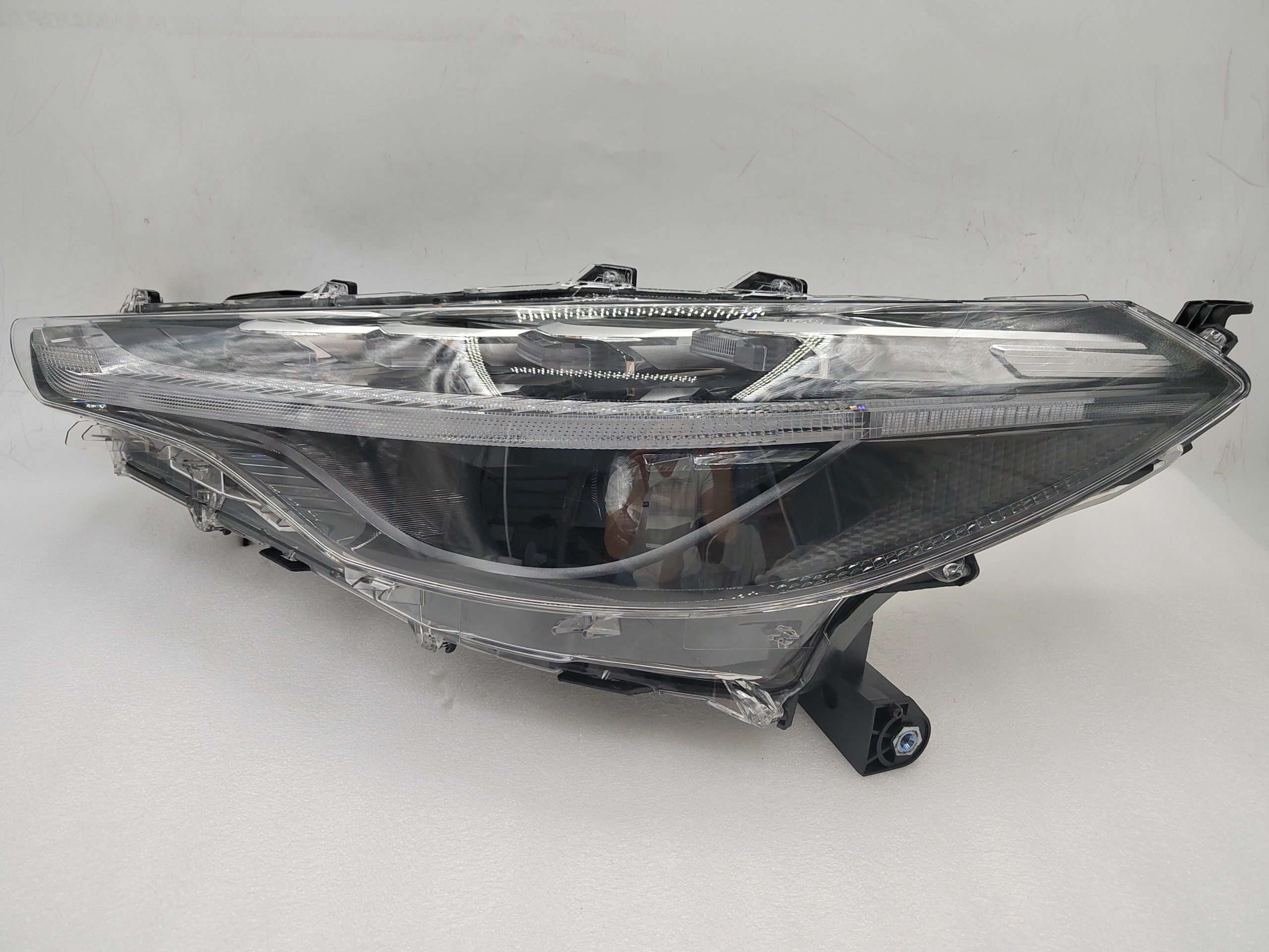 TOYOTA COROLLA CROSS 2021-2023 LED L.H.S HEADLIGHT ASSEMBLY - Australia ...