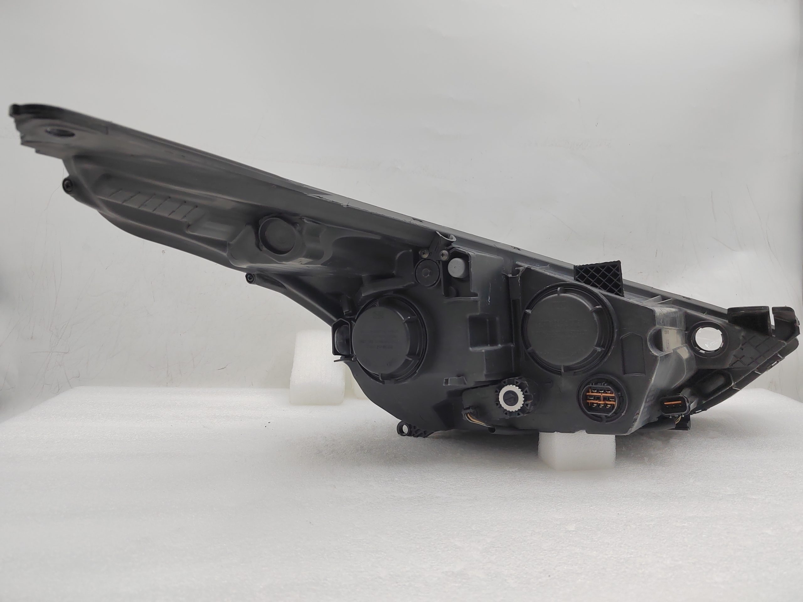 HYUNDAI VELOSTER 2011-2017 HALOGEN L.H.S HEADLIGHT ASSEMBLY - Australia ...